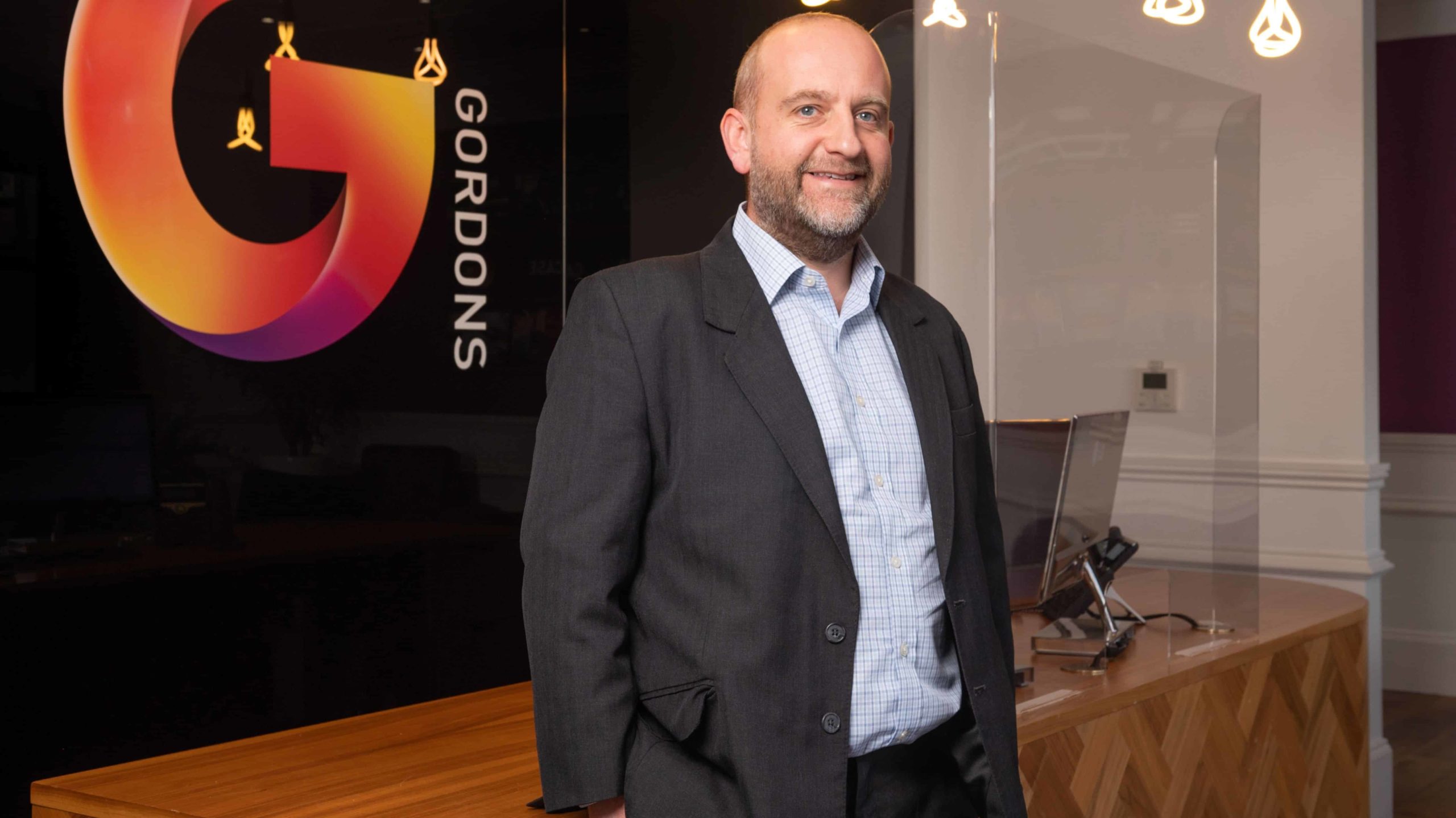 Gordons LLP advises JCT600 on acquisition of Volkswagen Vans